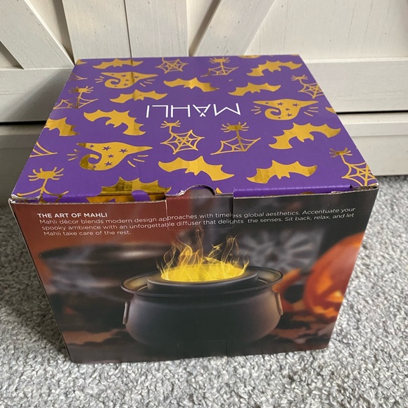 Mahli | Holiday | New Mahli Flaming Cauldron Aroma Diffuser Halloween ...